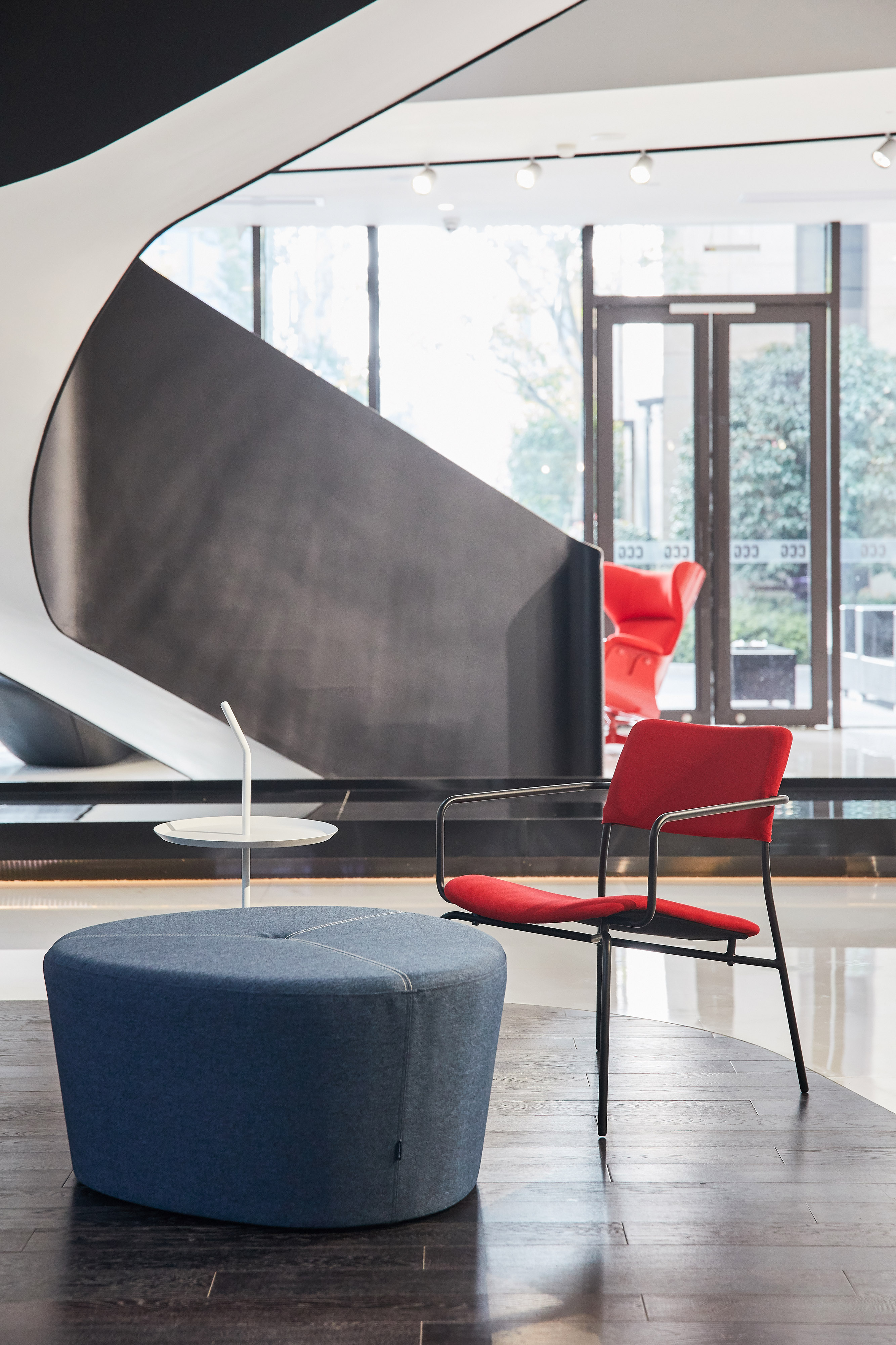 Stilo Lounge Chair